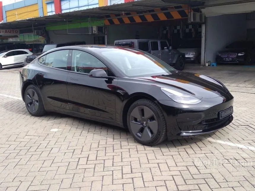 Jual Mobil Tesla Model 3 2021 Standard Range Plus di DKI Jakarta ...