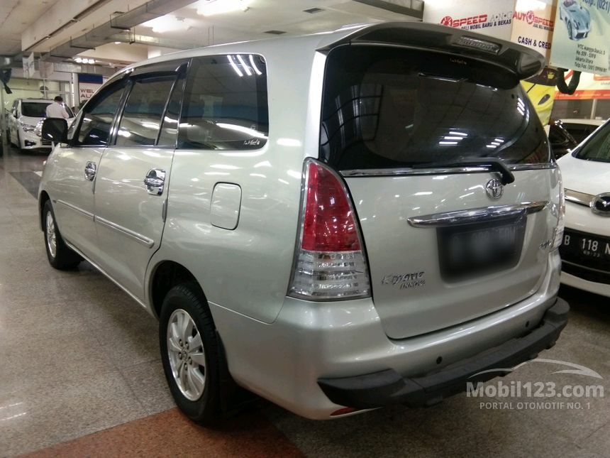 Jual Mobil Toyota Kijang Innova 2011 V 2.0 di DKI Jakarta Automatic MPV ...