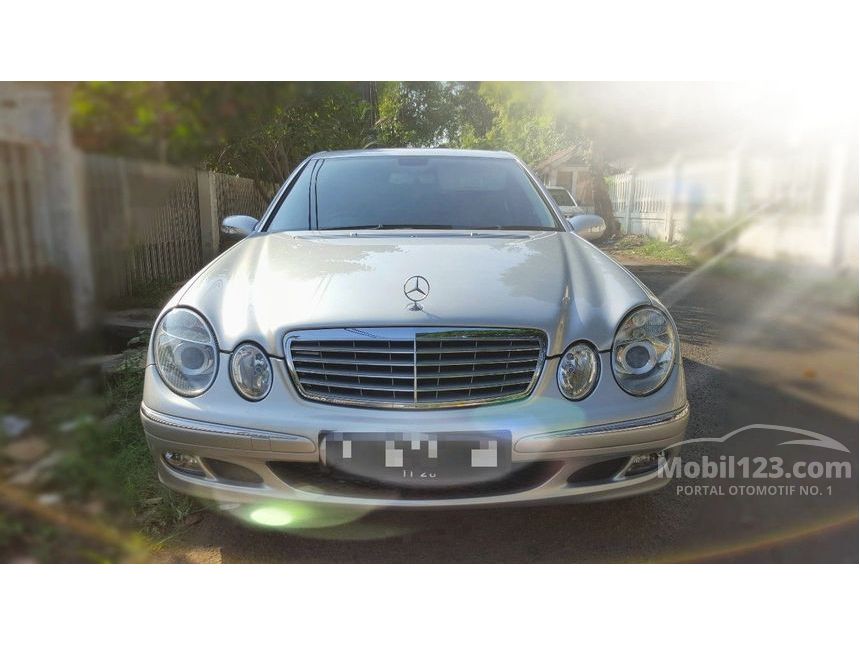 Jual Mobil Mercedes-Benz E260 2005 E260 2.6 di DKI Jakarta Automatic Sedan Silver Rp 162.000.000 ...