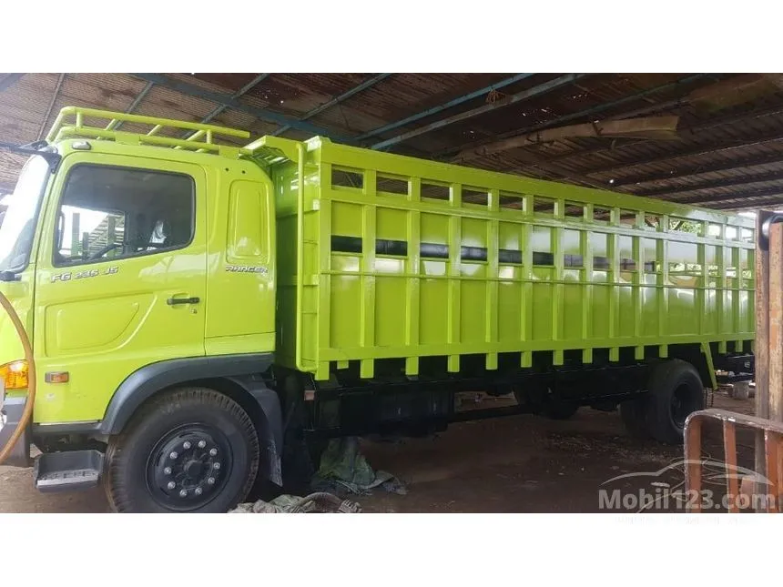 Jual Mobil Hino Ranger 2021 FG 235 JS 7.7 di DKI Jakarta Manual Trucks ...