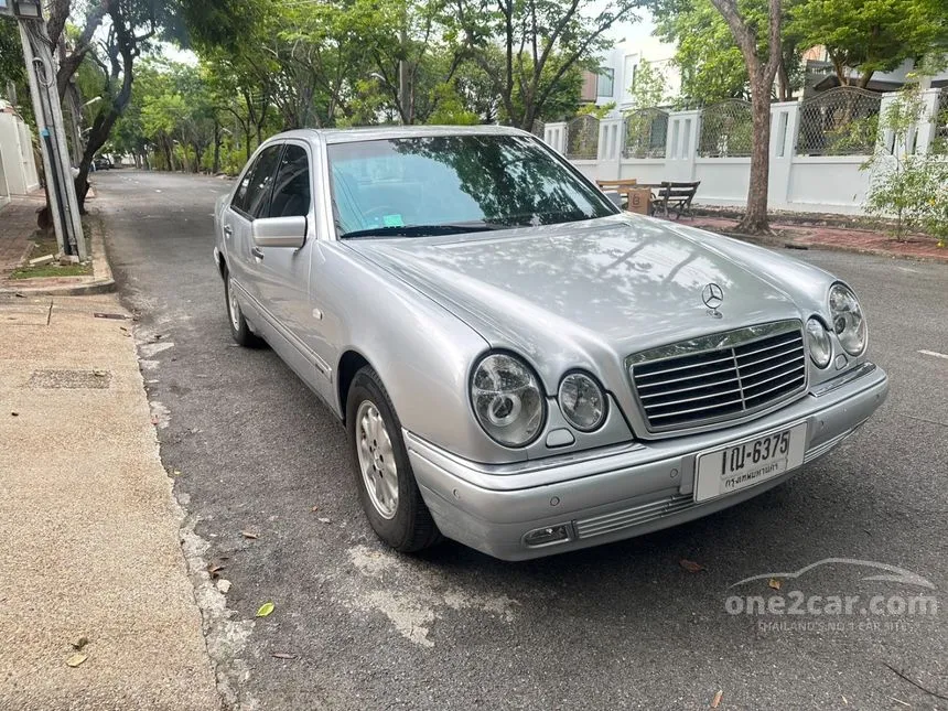 1997 Mercedes-Benz E230 2.3 W210 (ปี 95-03) 2.3 Avantgarde Sedan AT for sale on One2car
