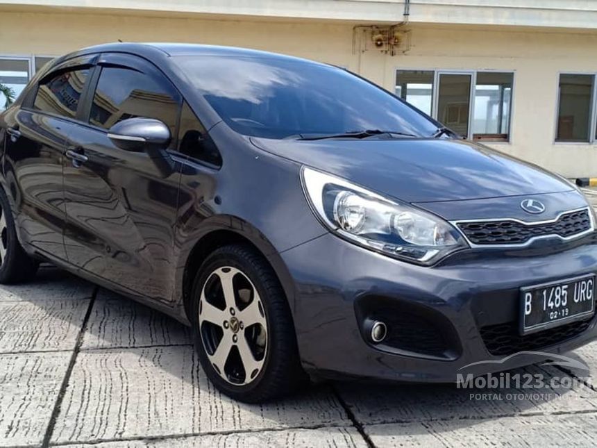 Jual Mobil KIA Rio 2013 1.4 di DKI Jakarta Automatic Hatchback Abu-abu ...