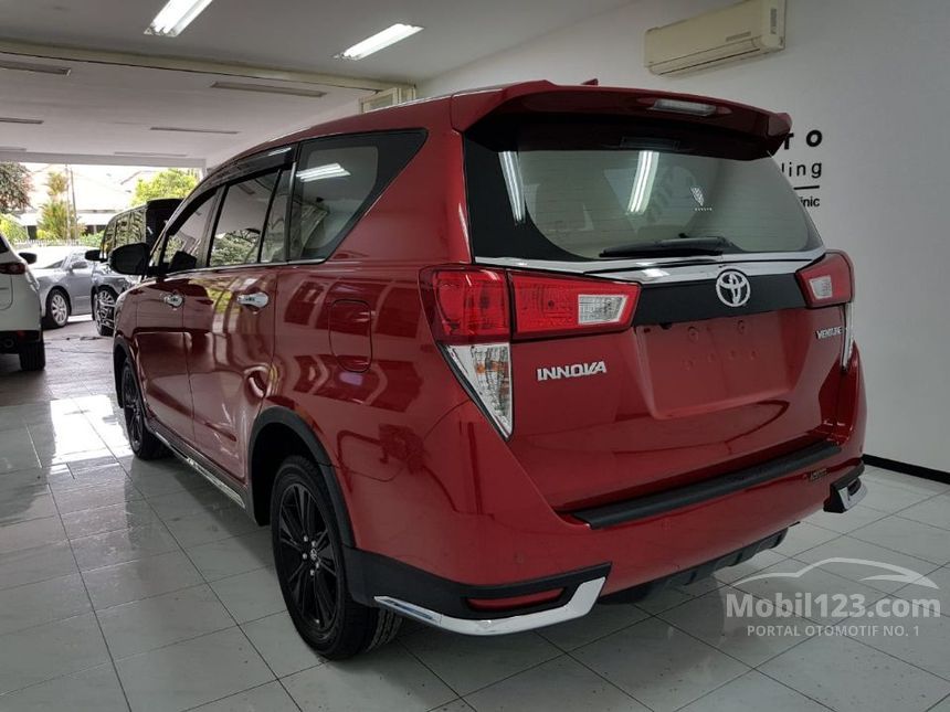 Jual Mobil Toyota Innova Venturer 2020 2.4 di Jawa Timur Automatic ...