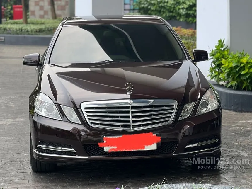 Jual Mobil Mercedes-Benz E200 2013 CGI 1.8 di DKI Jakarta Automatic Sedan Marun Rp 395.000.000 ...