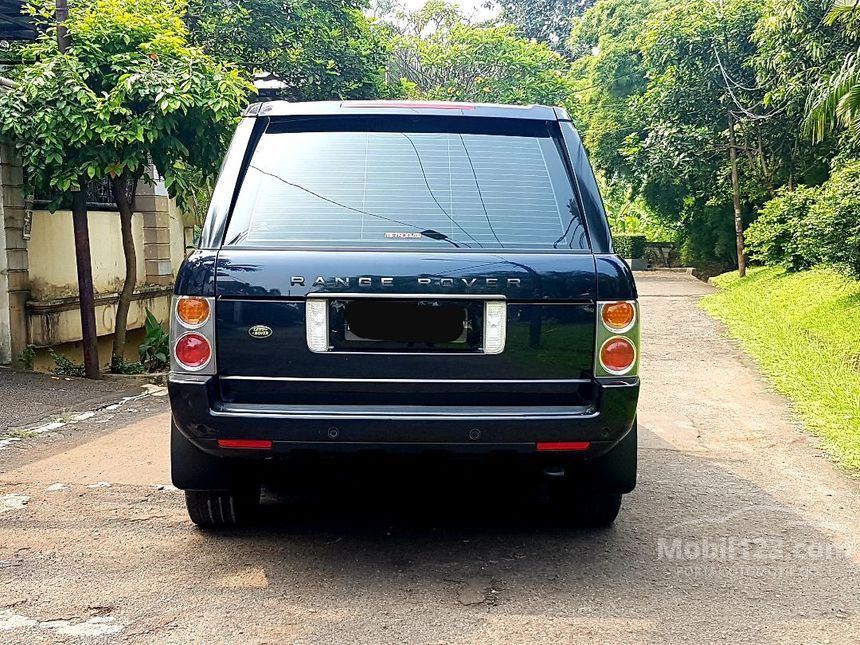 Jual Mobil Land Rover Range Rover 2004 Vogue 4.4 di DKI Jakarta ...