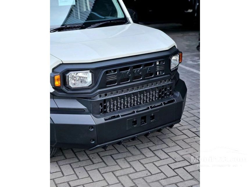 Jual Mobil Toyota Hilux Rangga 2024 Cab-Chassis Standard 2.0 di Banten ...