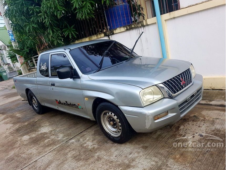 Mitsubishi Strada 2003 MEGA CAB GLX 2.8 เกียร์อัตโนมัติ สีเงิน ...