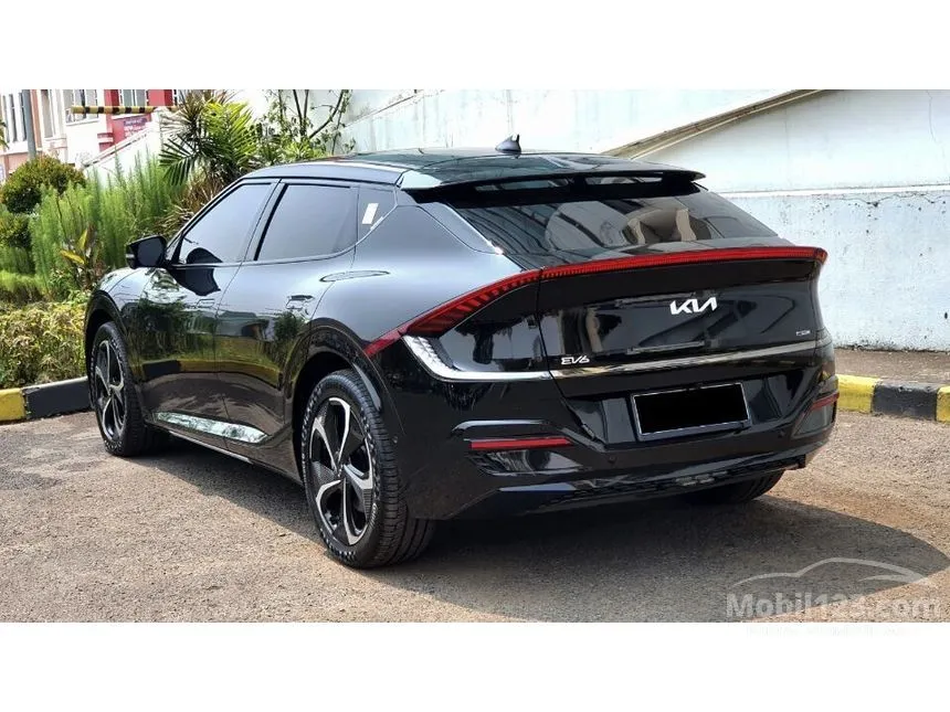 Jual Mobil KIA EV6 2023 GT-Line di DKI Jakarta Automatic Wagon Hitam Rp 1.250.000.000 - 12424692 ...