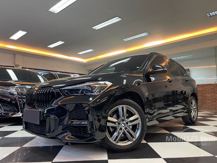 Jual Mobil BMW X1 2022 sDrive18i M Sport 1.5 di DKI Jakarta Automatic ...