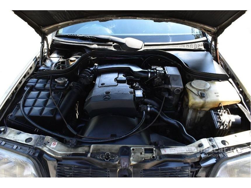 Mercedes-Benz C200 Kompressor 2000 Elegance 2.0 in กรุงเทพและปริมณฑล ...