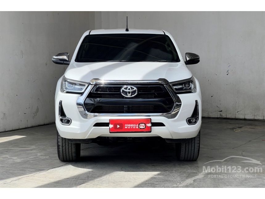 Jual Mobil Toyota Hilux 2023 V Double Cab 4X4 2.4 di Jawa Barat Automatic Pickup Putih Rp 405. ...