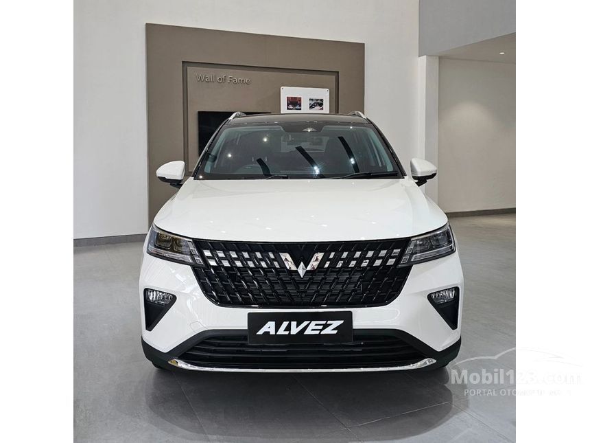 Jual Mobil Wuling Alvez 2024 EX 1.5 di Jawa Barat Automatic Wagon Putih ...