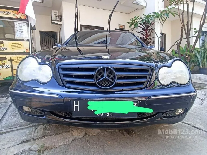 Jual Mobil Mercedes-Benz C240 2003 Elegance 2.6 di DKI Jakarta ...