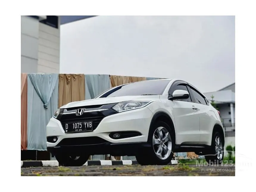 Jual Mobil Honda HR-V 2015 S 1.5 di Jawa Barat Automatic SUV Putih Rp ...