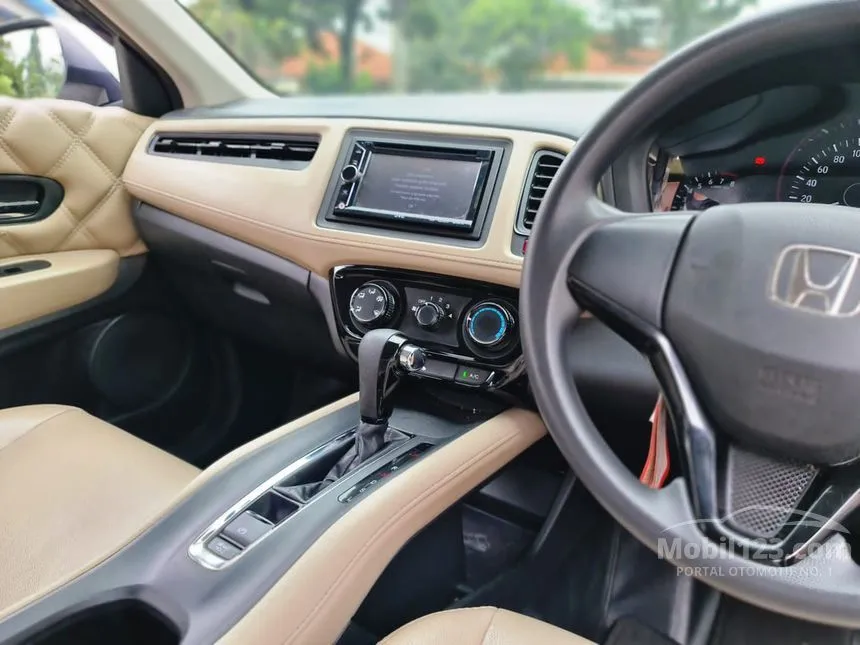 Jual Mobil Honda HR-V 2015 S 1.5 di Jawa Barat Automatic SUV Putih Rp ...