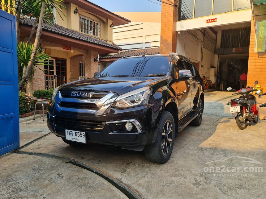 2020 Isuzu MU-X 1.9 (ปี 20-26) Luxury SUV มือสอง One2car