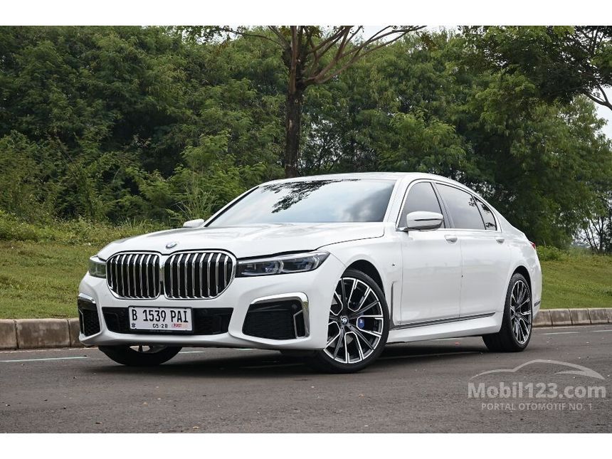 Jual Mobil BMW 730Li 2017 2.0 di Banten Automatic Sedan Putih Rp 750.000.000 - 14148913 ...