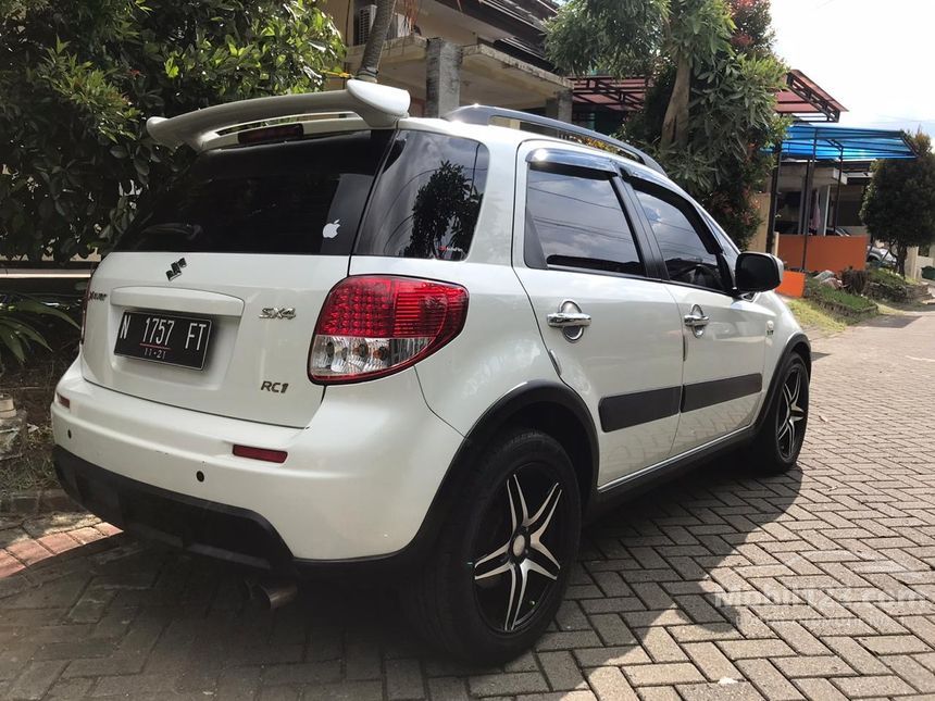 Jual Mobil Suzuki SX4 2011 RC1 1.5 di Jawa Timur Manual Hatchback Putih ...
