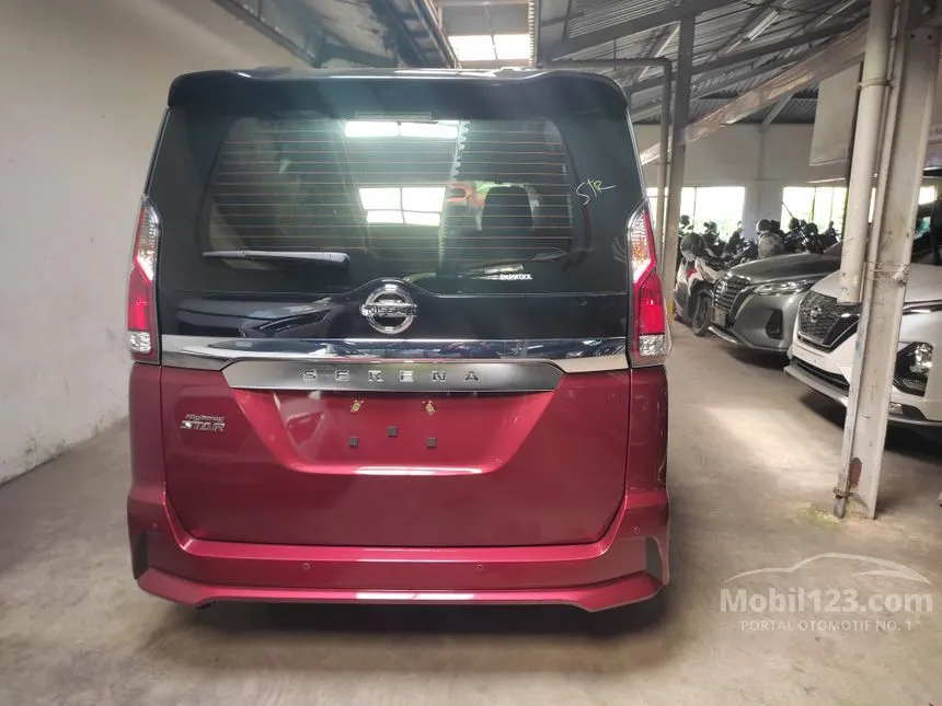 Jual Mobil Nissan Serena 2022 Highway Star 2.0 di DKI Jakarta Automatic ...