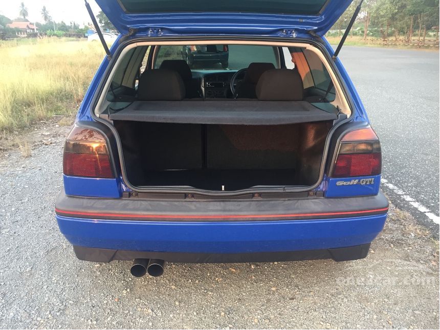 Volkswagen Golf 1994 GL 1.8 in กรุงเทพและปริมณฑล Manual Hatchback สีน้ำ ...