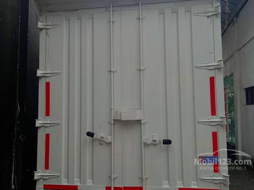 Jual Mobil Isuzu Elf 2020 NMR 71 4.6 di DKI Jakarta Manual Trucks Putih ...