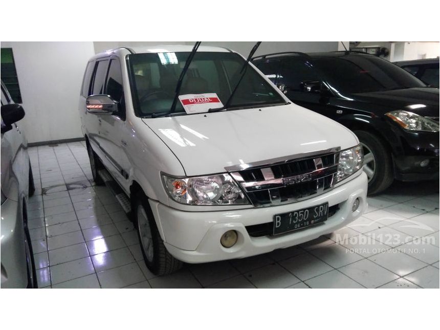 Jual Mobil Isuzu Panther 2013 LS 2.5 di DKI Jakarta Manual SUV Putih Rp ...