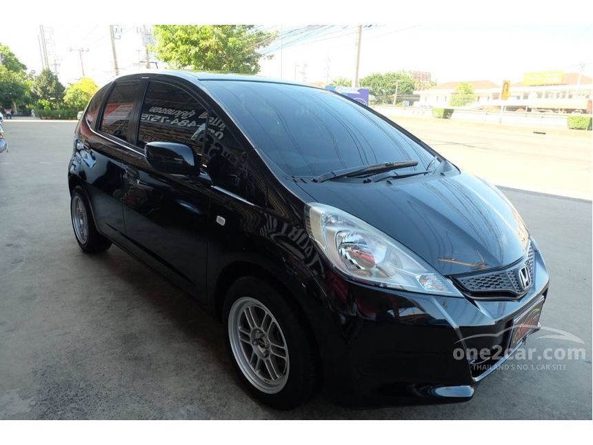 Honda Jazz 2013 S i-VTEC 1.5 in กรุงเทพและปริมณฑล Automatic Hatchback ...