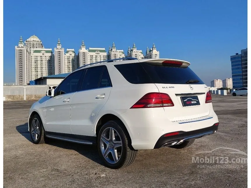 Jual Mobil Mercedes-Benz GLE400 2018 4MATIC AMG 3.0 di DKI Jakarta Automatic SUV Putih Rp 1.050 ...