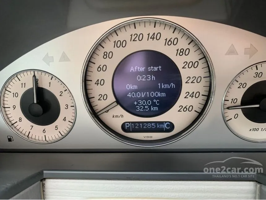 2004 Mercedes-Benz E240 2.6 W211 (ปี 03-09) Avantgarde Sedan AT for ...