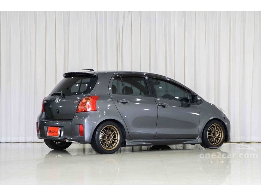 Toyota Yaris 2013 (ปี 06-13) RS 1.5 เกียร์อัตโนมัติ สีเทา | One2car.com ...