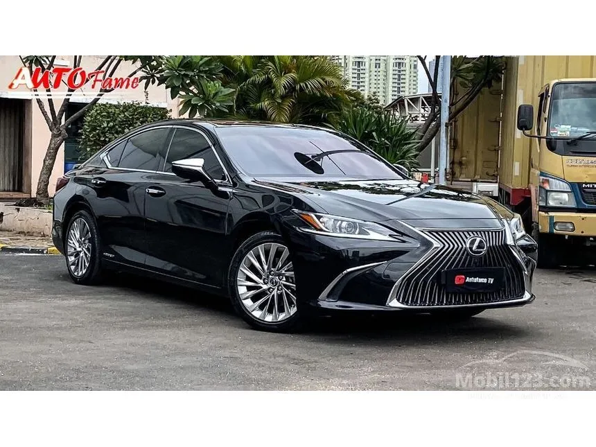 Jual Mobil Lexus ES300h 2020 Ultra Luxury 2.5 di DKI Jakarta Automatic Sedan Hitam Rp 975.000. ...