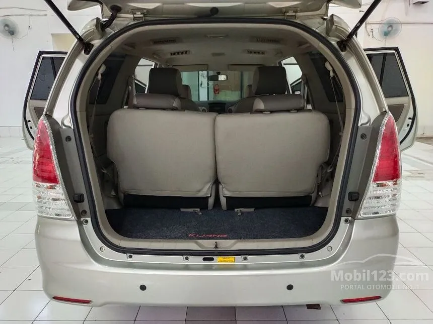 Jual Mobil Toyota Kijang Innova 2008 G Captain Seat 2.0 di Jawa Timur ...