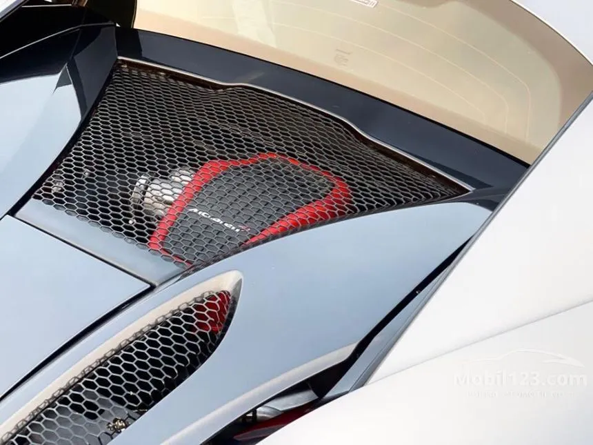 Jual Mobil McLaren 570S 2016 3.8 di DKI Jakarta Automatic Coupe Silver ...
