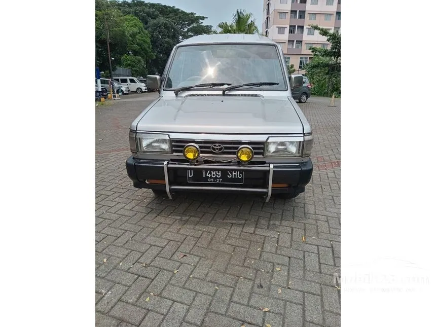 Jual Mobil Toyota Kijang 1990 1.5 di Jawa Barat Manual MPV Minivans Abu ...