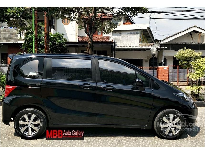 Jual Mobil Honda Freed 2011 1.5 1.5 di Jawa Barat Automatic MPV Hitam ...