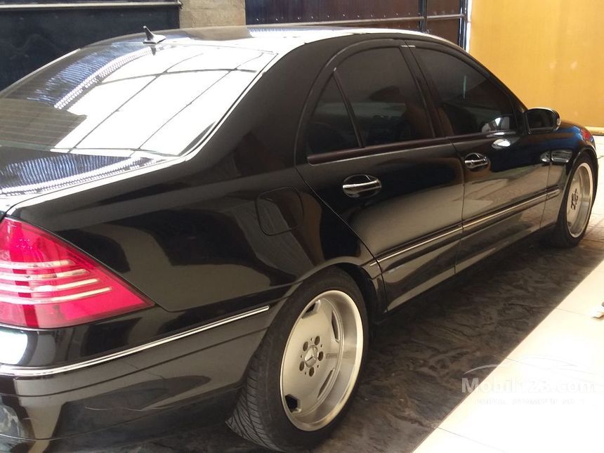 Jual Mobil Mercedes-Benz C240 2001 Elegance 2.6 di DKI Jakarta ...