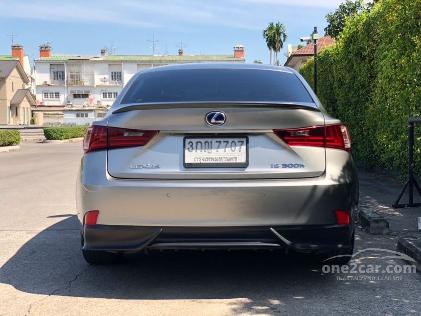 Lexus IS300h 2014 Premium 2.5 in กรุงเทพและปริมณฑล Automatic Sedan สี ...