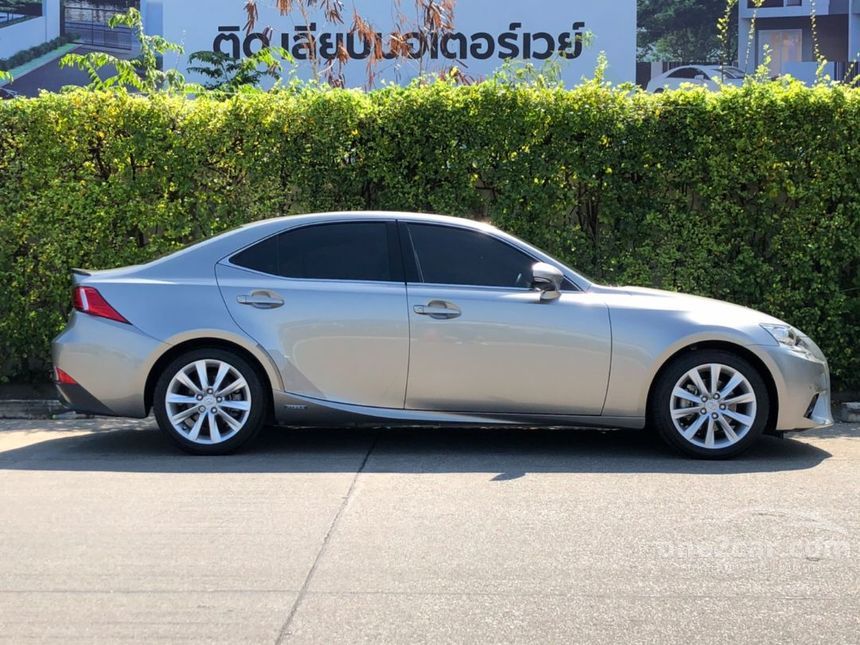 Lexus IS300h 2014 Premium 2.5 in กรุงเทพและปริมณฑล Automatic Sedan สี ...