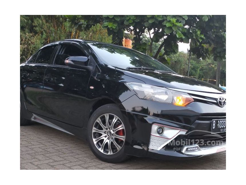 Jual Mobil Toyota Limo 2013 1.5 Manual 1.5 di Banten Manual Sedan Hitam ...