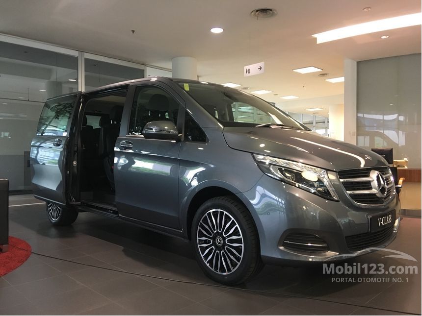 Jual Mobil Mercedes-Benz V260 2018 Avantgarde 2.0 di DKI Jakarta ...
