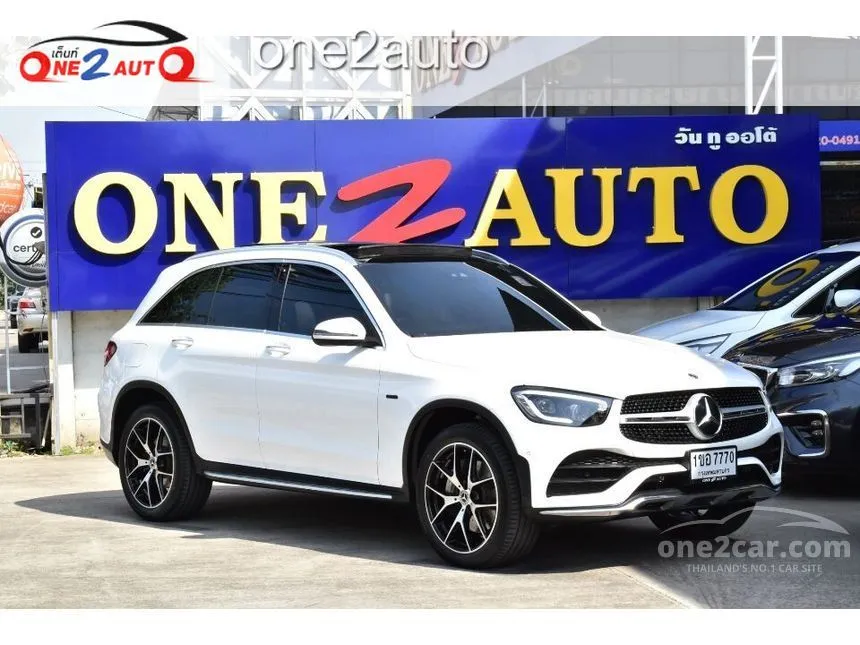 2020 Mercedes-Benz GLC300 2.0 W253 (ปี 15-22) e 4MATIC AMG Dynamic 4WD SUV มือสอง One2car