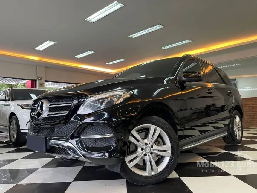 Jual Mobil Mercedes-Benz GLE400 2016 Exclusive 4Matic 3.0 di DKI Jakarta Automatic SUV Hitam Rp ...