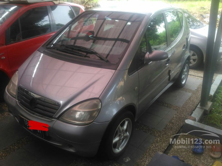 Jual Mobil Mercedes-Benz A140 2000 Classic 1.4 di DKI Jakarta Manual ...