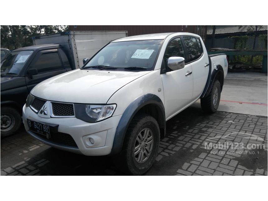 Jual Mobil Mitsubishi Strada Triton 2014 GLS 2.5 di Banten Manual Pick ...