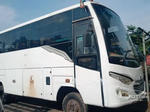 Jual Bus Bekas di Indonesia Harga Murah, Kondisi Terbaik | Mobil123