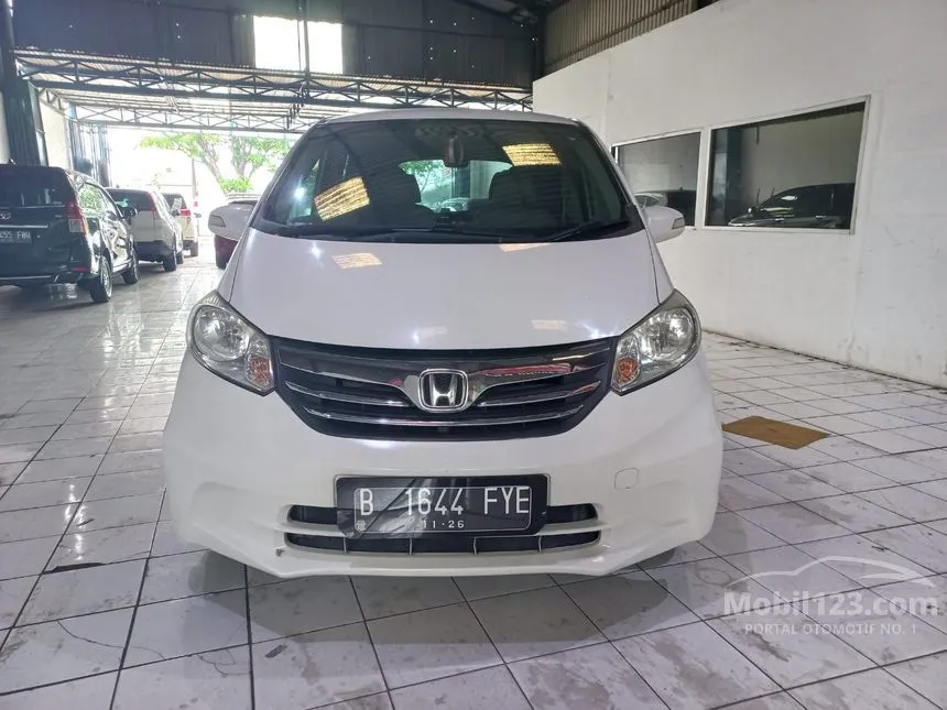 Jual Mobil Honda Freed 2013 E 1.5 di Jawa Barat Automatic MPV Putih Rp 152.000.000 - 10046183 ...