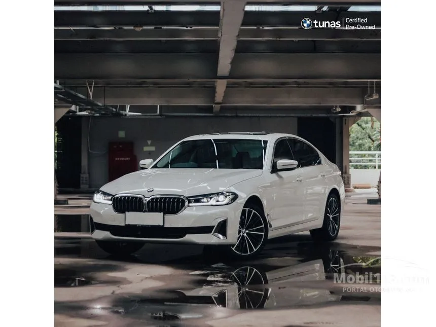 Jual Mobil BMW 530i 2022 Opulence 2.0 di DKI Jakarta Automatic Sedan ...