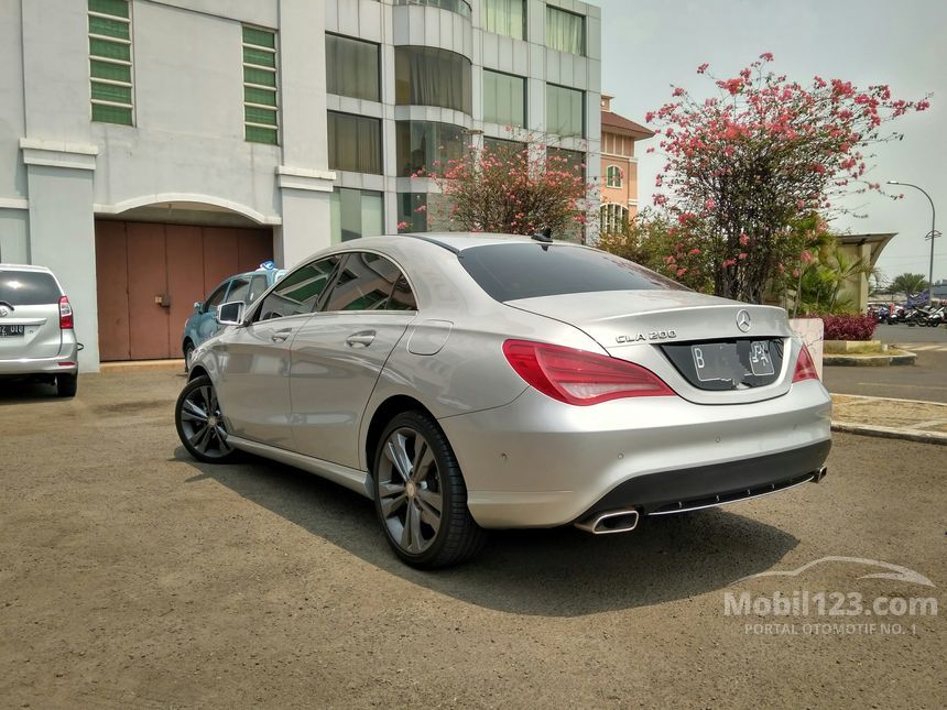 Jual Mobil Mercedes-Benz CLA200 2014 Urban 1.6 di DKI Jakarta Automatic ...
