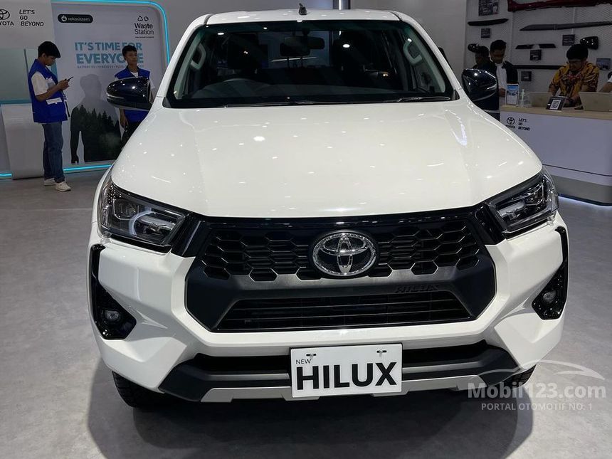 Jual Mobil Toyota Hilux 2024 V Double Cab 4X4 2.4 di Banten Automatic Pickup Putih Rp 504.900. ...