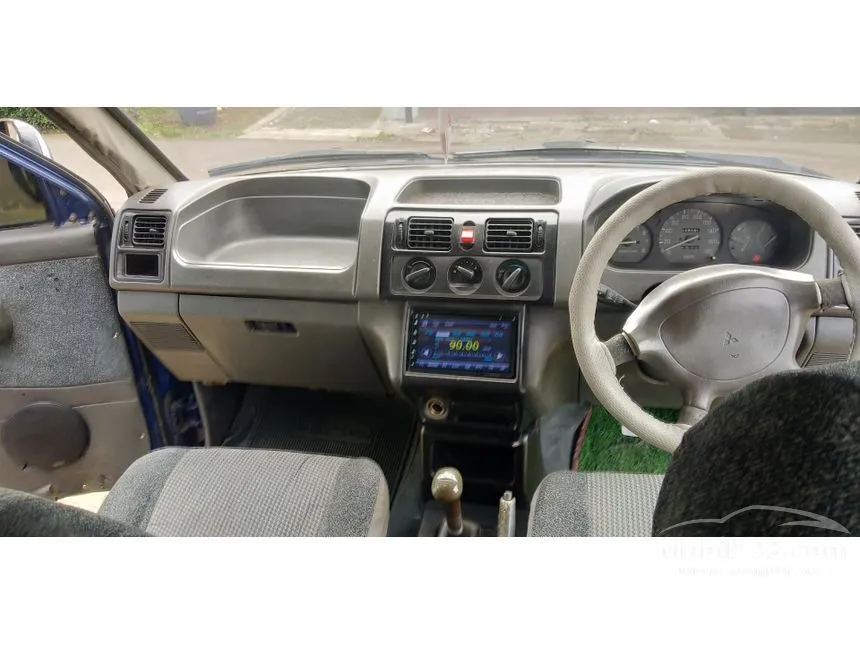 Jual Mobil Mitsubishi Kuda 2002 Diamond 1.6 di Banten Manual MPV Biru ...